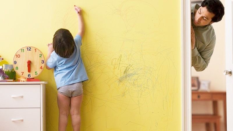 孩子乱涂乱画,是控制他还是纵容他?测评可洗水彩笔,竟然.