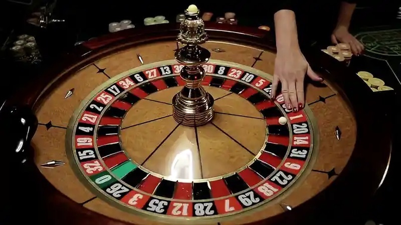 微信群内开设房卡棋牌游戏赌场的行为定性及案例分析