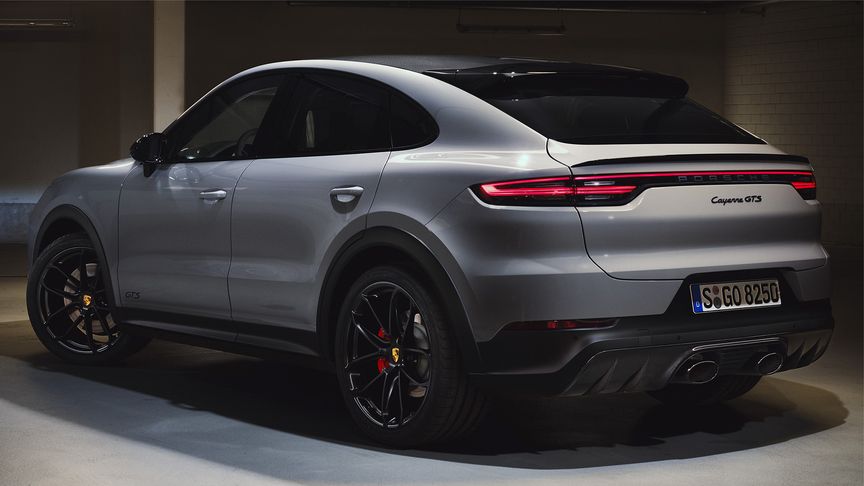 2022款保时捷卡宴登!搭4.0T+全时四驱+V8引擎,宝马X6靠边站