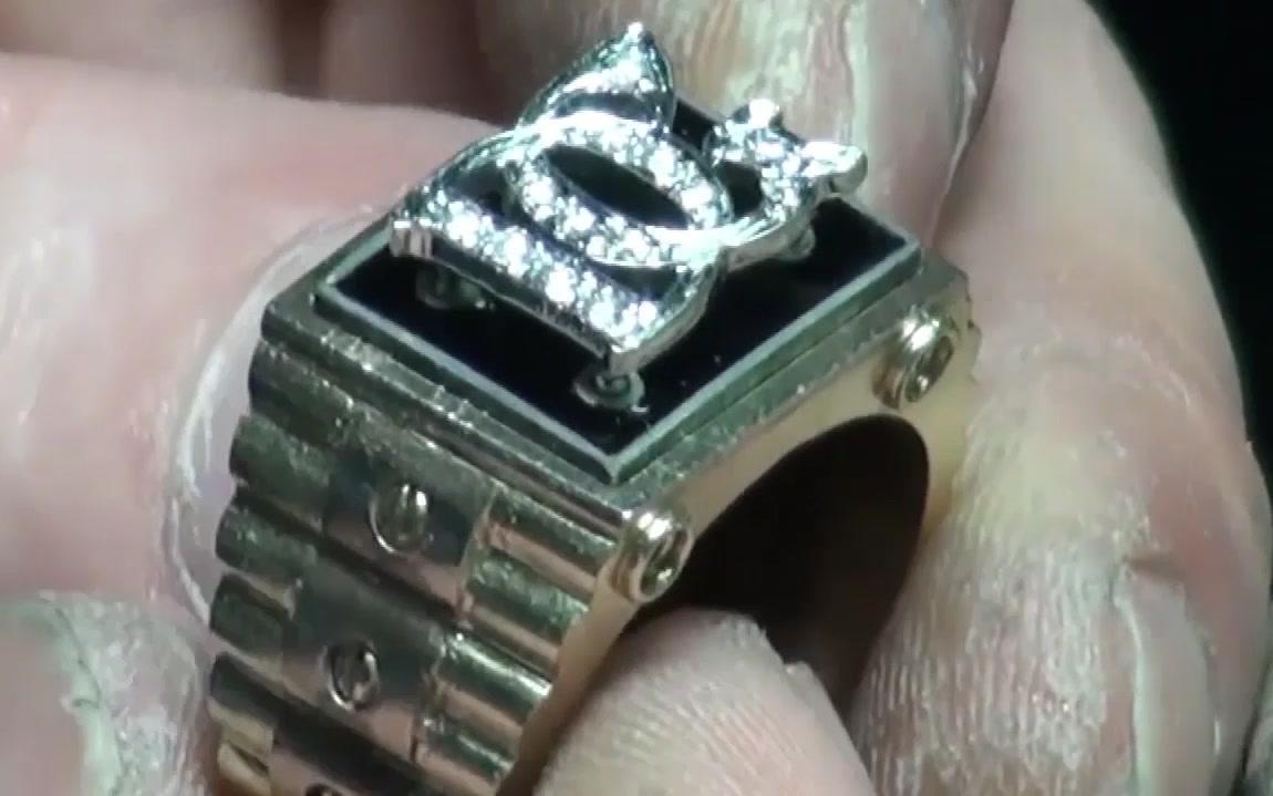 现在潮流的情侣定制戒指有什么讲究?值不值得买