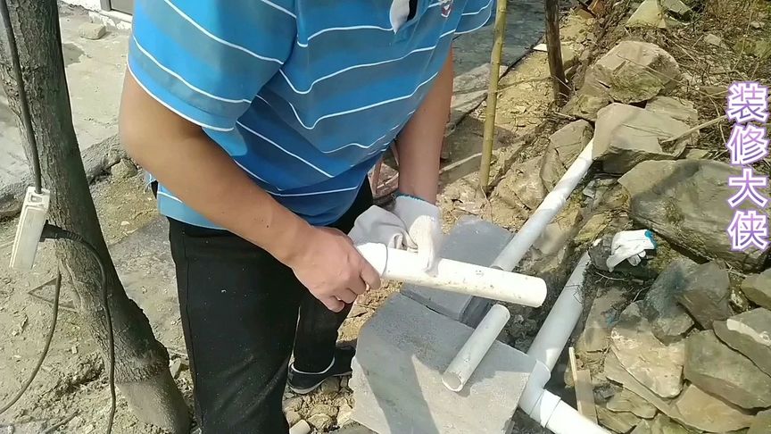 教你一个妙招,就算没有直接管件,照样把管子接好。