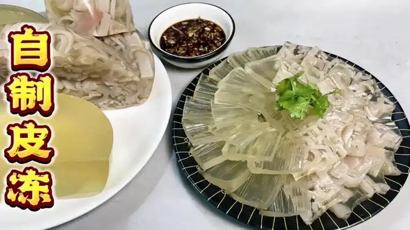 自制皮冻想要熬的晶莹剔透,一锅出两冻吗真正熬制技巧没那么难