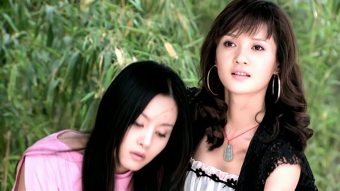 梨花:吸毒女毒瘾发作,假装生病拦车,不料车主一眼就看出她吸毒