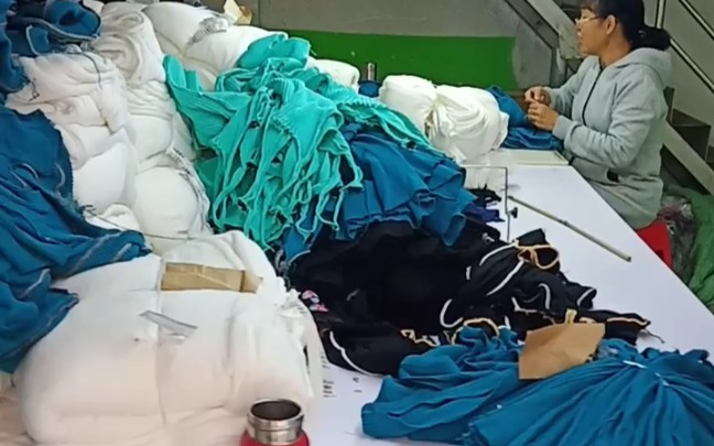 毛衣加工生产实录,针织毛衣挑撞