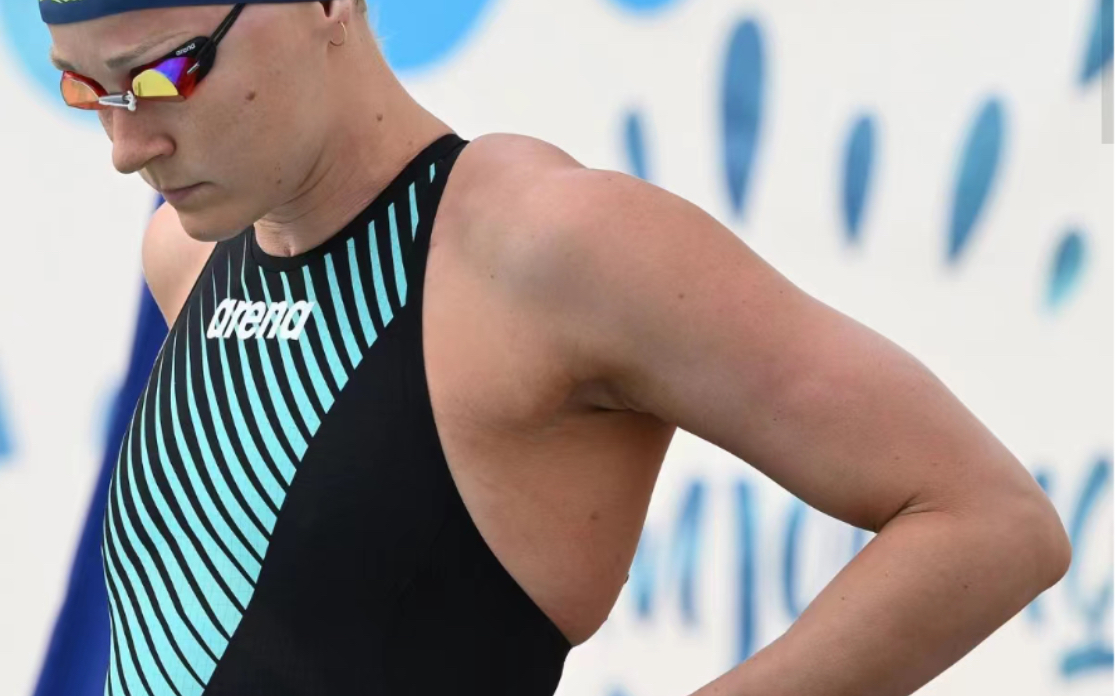 前国家游泳队 周妍欣 直播片选(自由泳基础 浮板单划手动作)2022年5月...