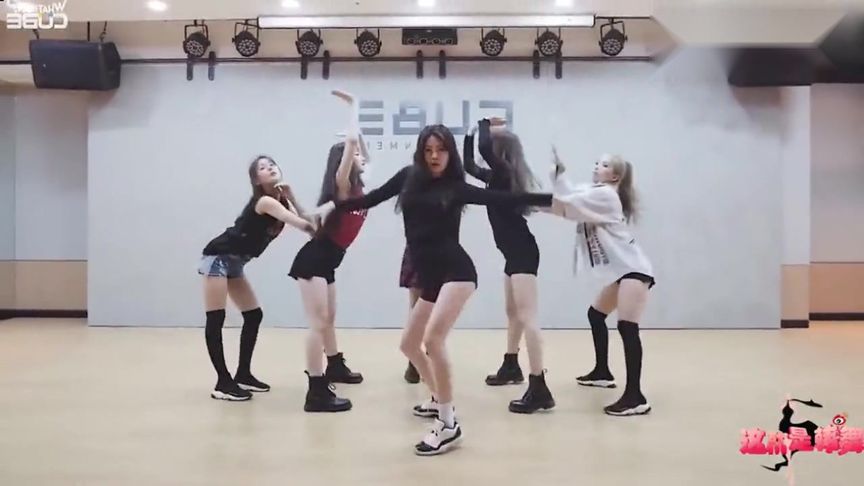 韩国超人气GIDLE女团 _LATATA_舞蹈练习室 镜面