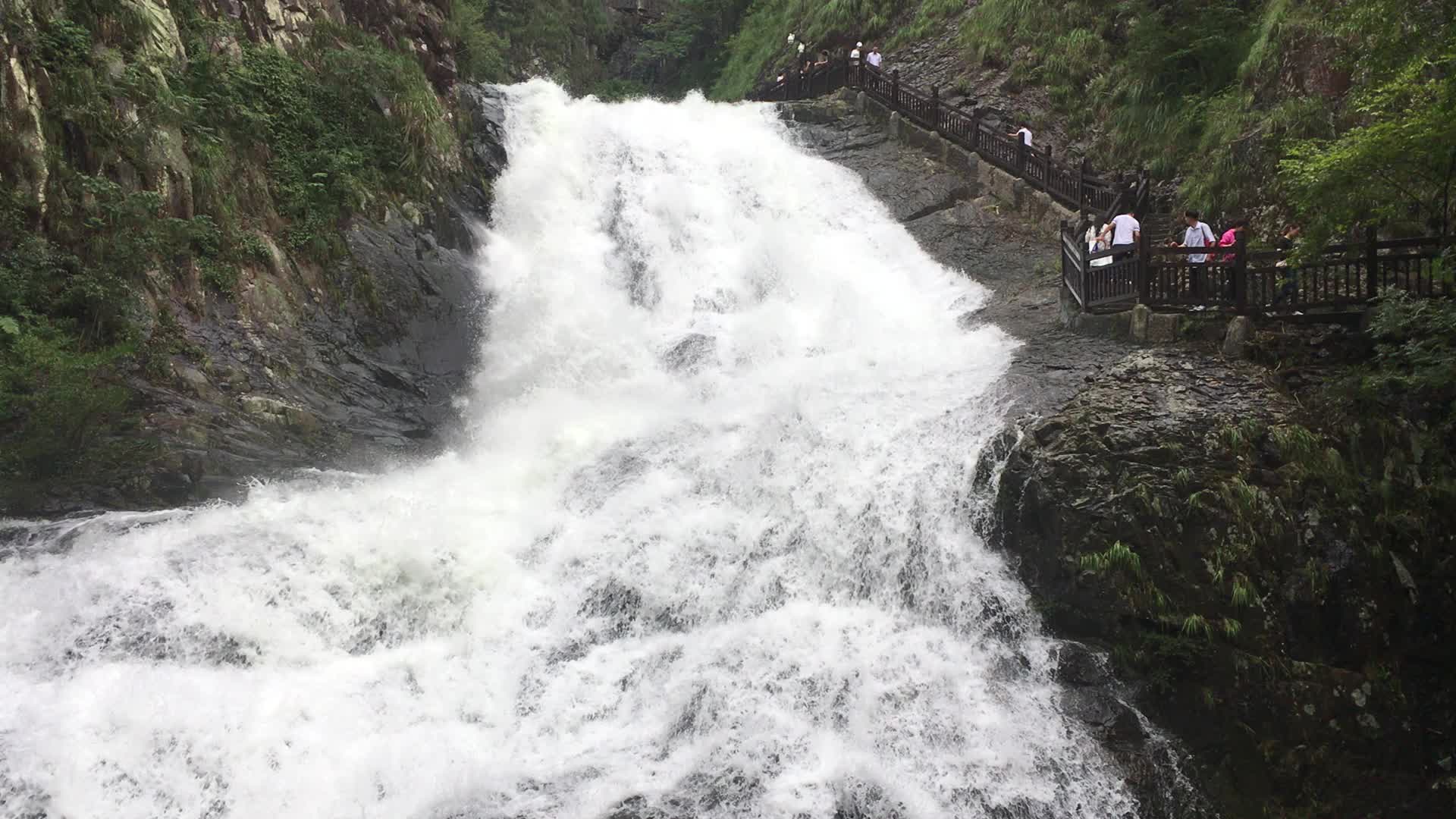 地标:诸暨五泄风景区