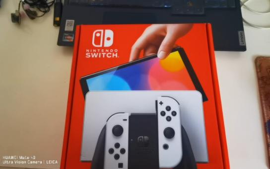SwitchOLED伪开箱,打工人的第一台游戏机