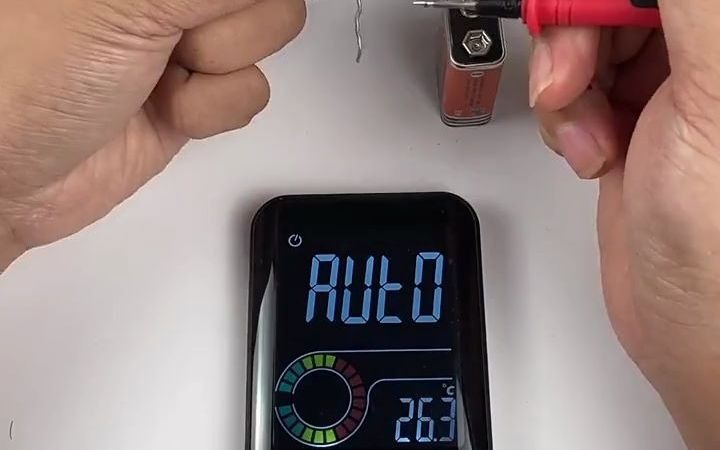 充电款万用表的使用方法
