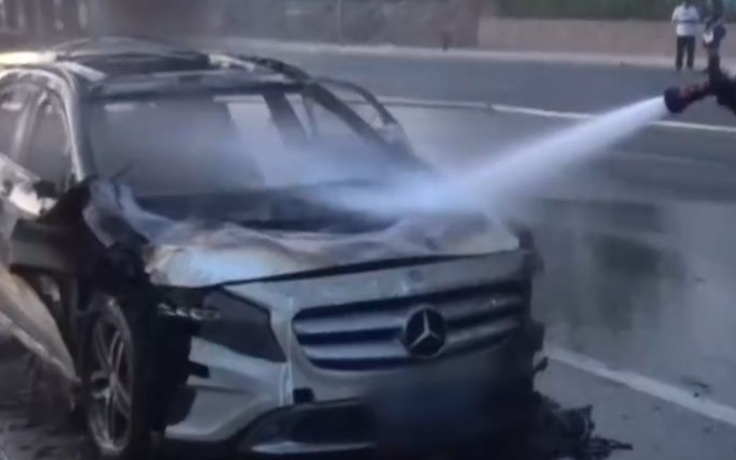 太可恶!男子驾车撞死人,肇事逃逸后还烧车灭迹被抓