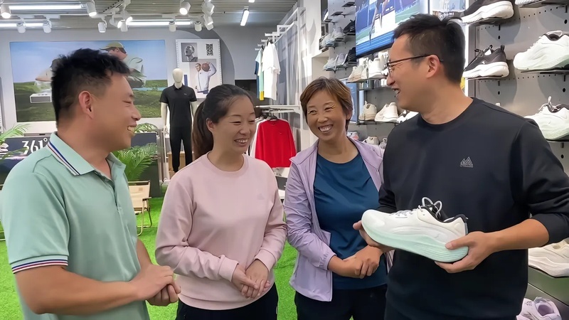 硕硕感恩舅舅疼爱,委托华强奔省城加持助力