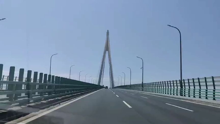 全长36公里的杭州湾跨海大桥!