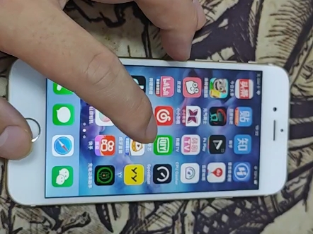 苹果6S更新了最新系统ios15.8.3
