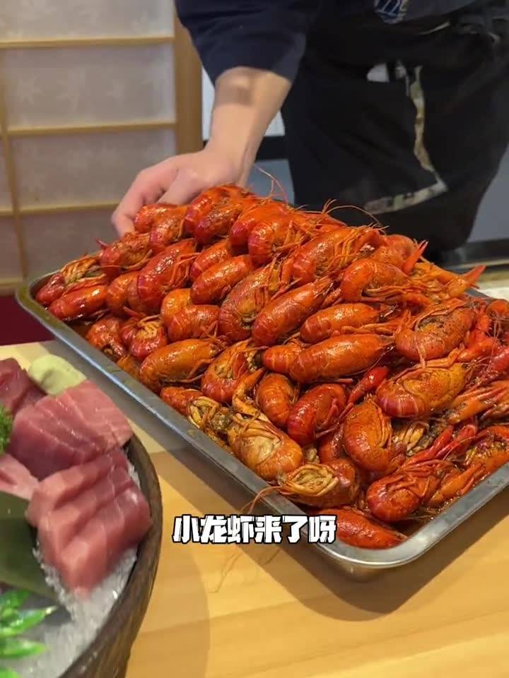 挑战带一百个粉丝吃饭 这条视频开始 抓紧留言
