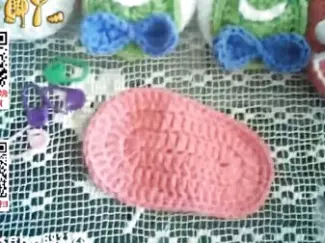 小脚丫手工毛线编织宝宝鞋婴儿毛线鞋编织教程(鞋底)(1)