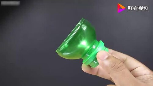 牛人拆下CPU风扇自制一个吹泡泡机,脑洞也太大了