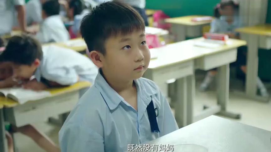 老师留作文写我的妈妈,结果小学生竟然想出这三句话