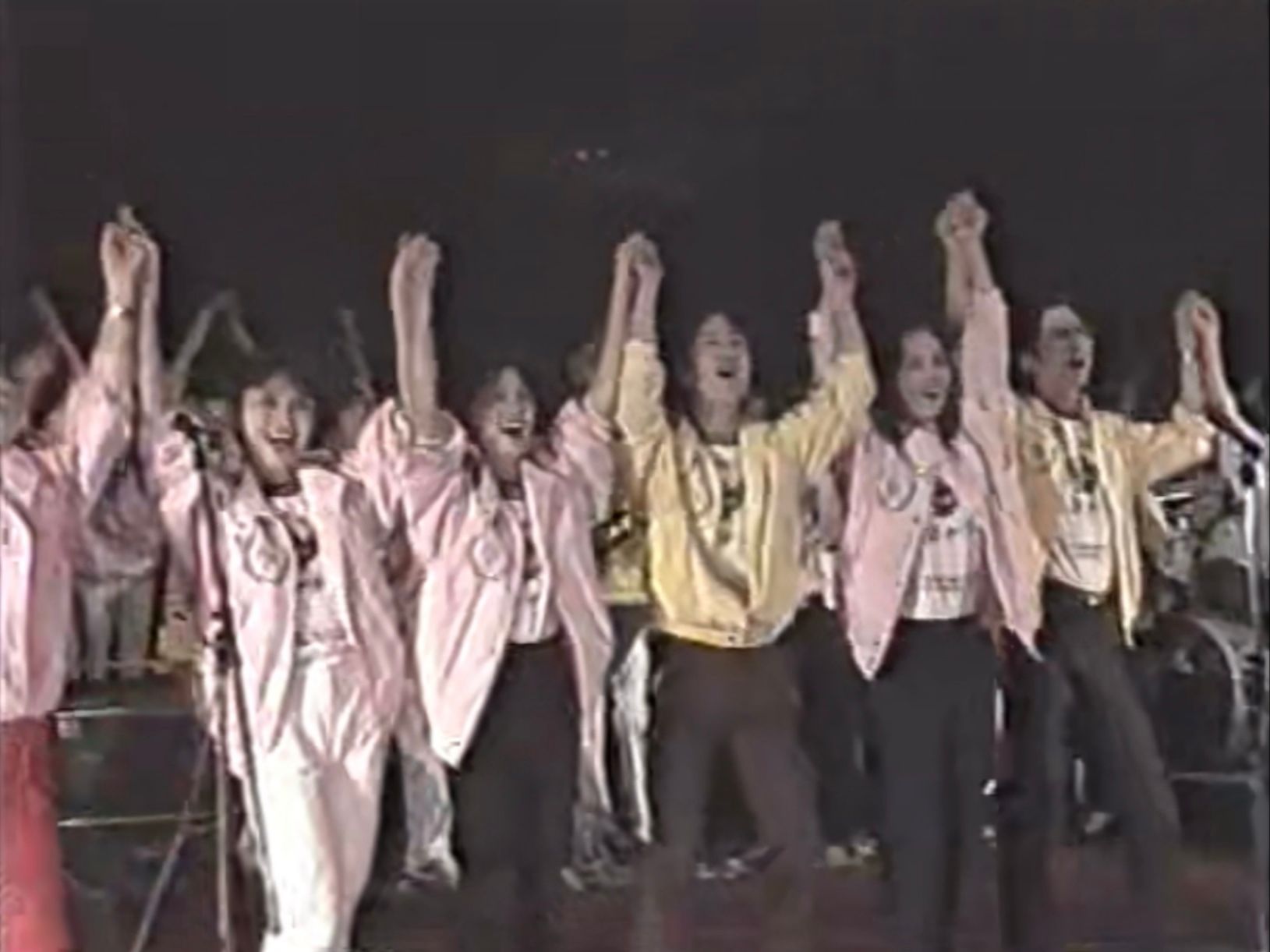 ...工人体育馆首演原版(标注领唱歌手姓名) 王虹、刘欣如、崔健、韦唯等