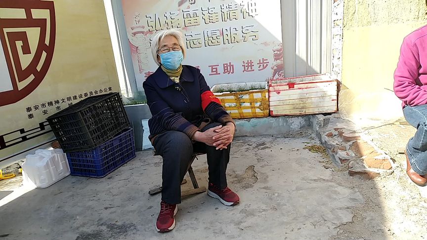 无物业管理无资金来源业主自治联防联控共产党员带头义务志愿执勤