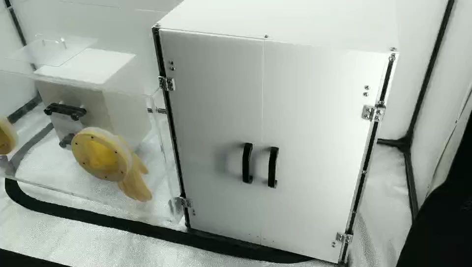 医用防护服静电衰减性能测试仪实拍-山东赛锐特检测仪器