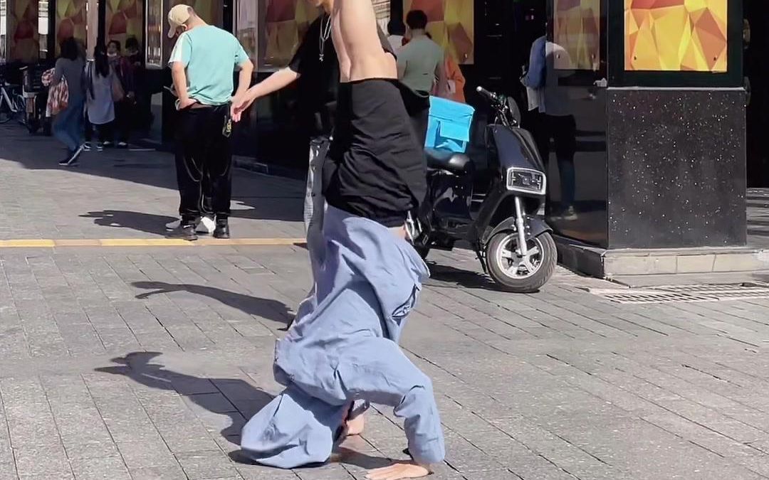 倒立练习,最简单的倒立教学,你学会了吗