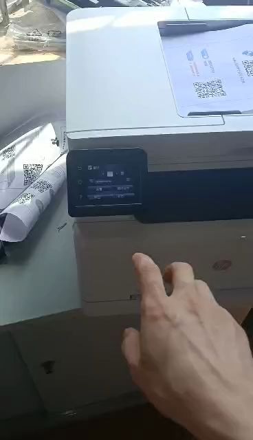 激光打印机纸盒装纸以及输稿器使用方法