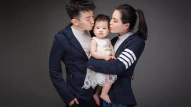 张效诚晒照庆结婚三周年获吴敏霞表白:永远支持你