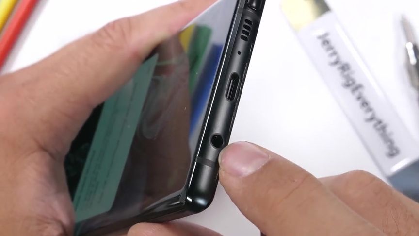 三星Note9残酷测试,测试手机耐用性