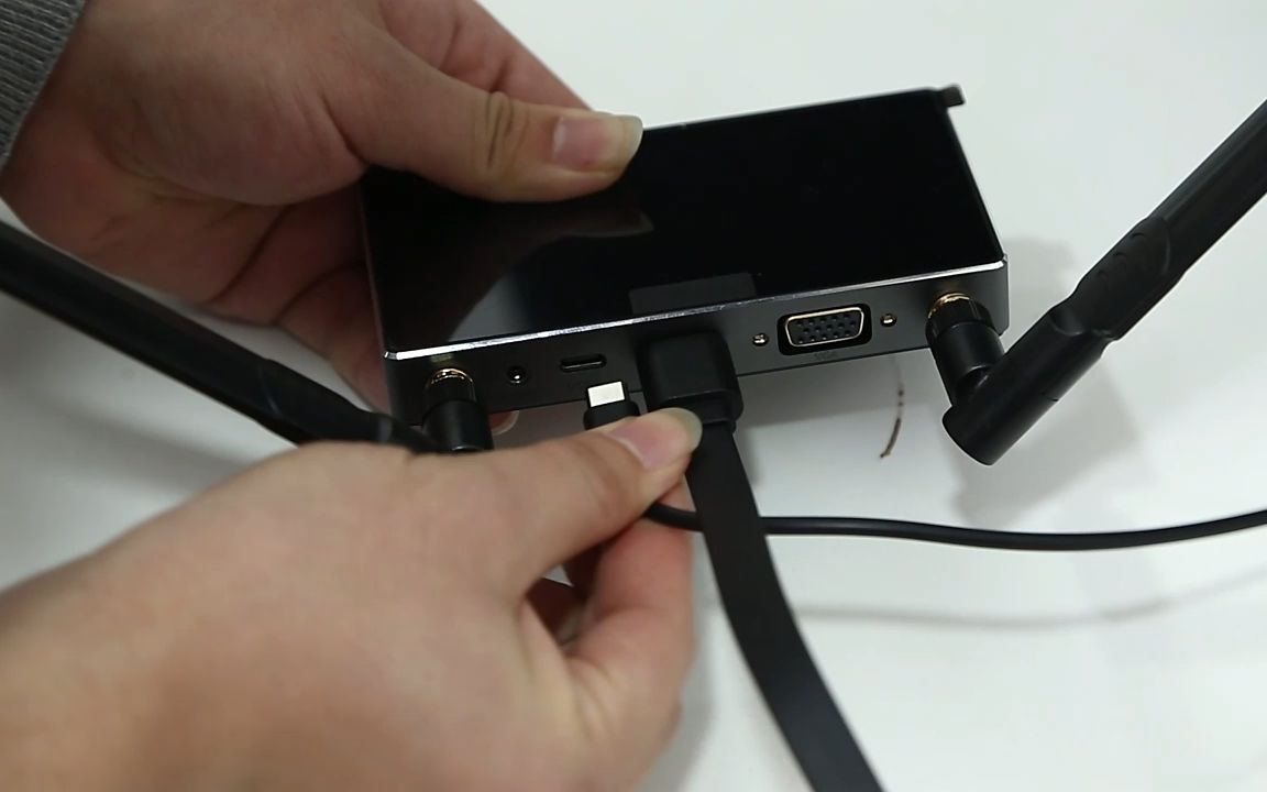 HDMI无线投屏使用方法