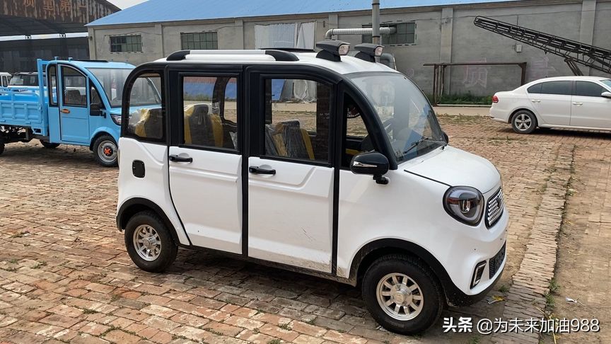 七座的微型电动面包车,你们一定没见过,既好看又实用,就是它!