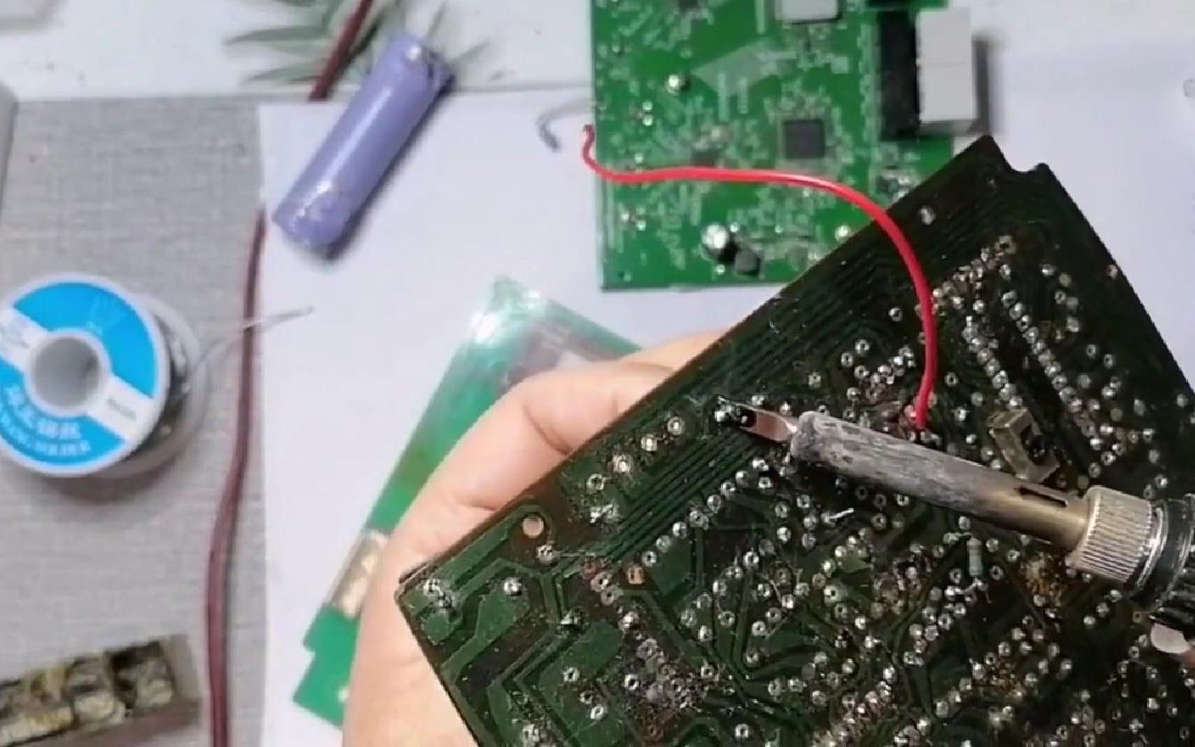 超详细电烙铁如何使用?(保姆级教程)