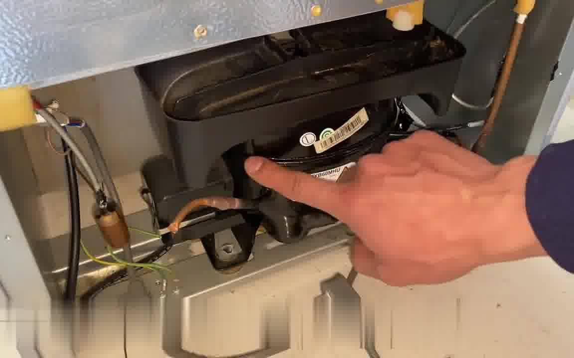 美菱雅典娜冰箱显示屏不亮【本地服务】