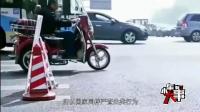 电动车车主倒霉了, 即日起交警严查这三种违规, 抓到直接扣车罚款