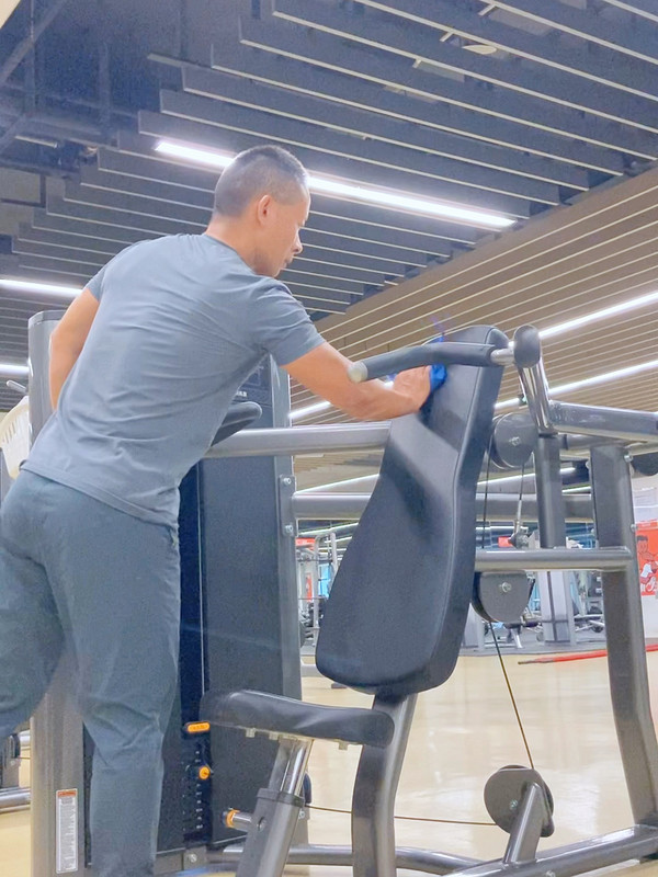 去健身房健身器械不会用?看这个就够了!