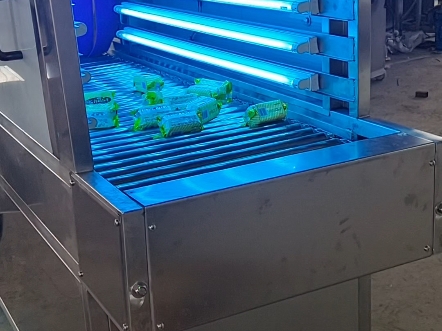 紫外线消毒机,臭氧消毒机,水果紫外线消毒机,食品外包装消杀设备