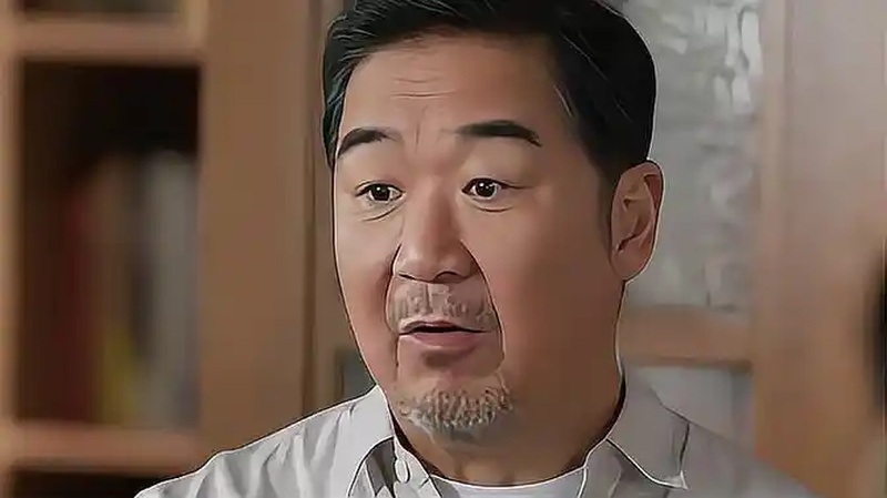 老人花巨资修缮书房的门,只因儿子能睡得安稳