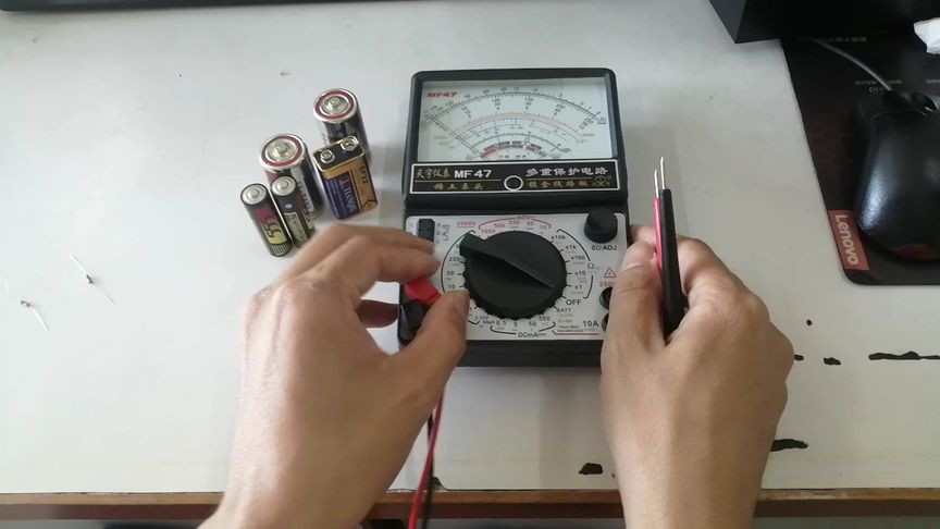 万用表测量电压