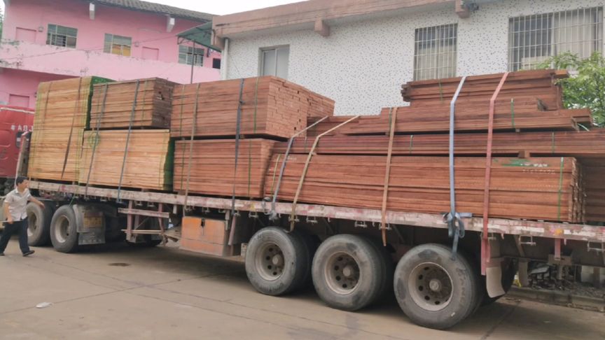 原木门制作的部分工序#原木门