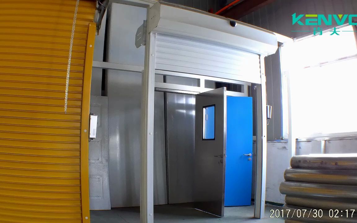 保温隔音的车库或工厂车间物流仓库用的铝合金卷帘门