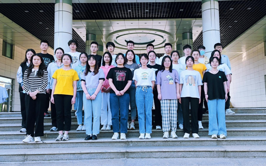 ...一下肝帝班长的作品吗(徐州医科大学19本临床儿科班班级风采展示)