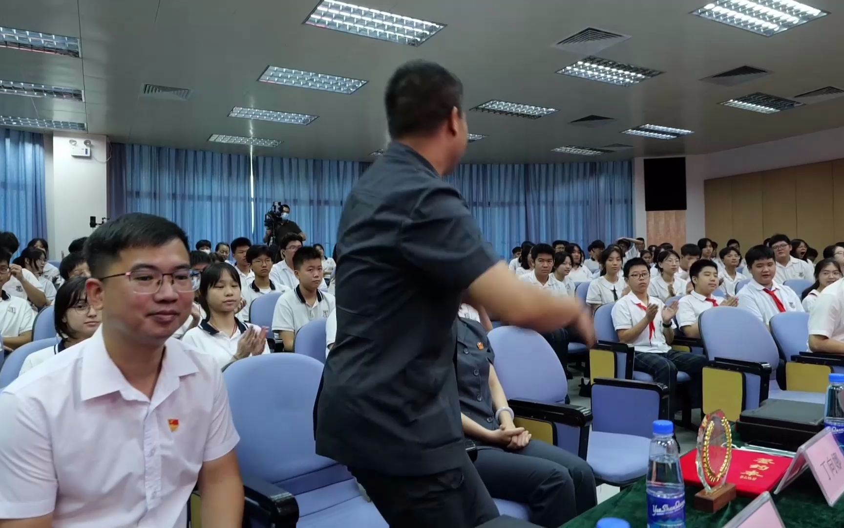 六一特辑丨“中国好厉害!”“我好激动!”这个普法活动让他们金句频出!