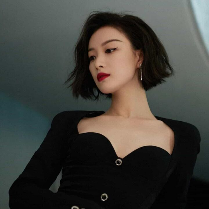 念丽可依 