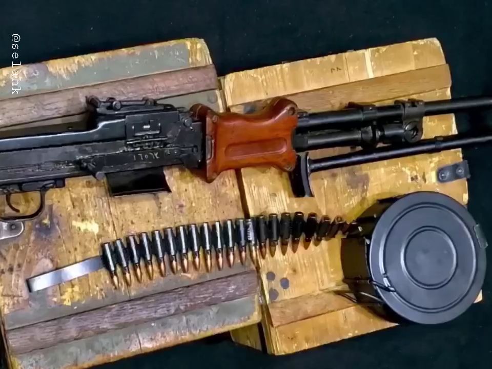 “埃及苏伊士”仿制 苏联捷格加廖夫轻机枪 华约国家大量装备