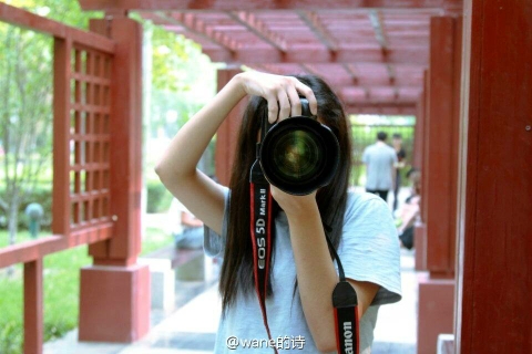 小偶像下班我还在加班 