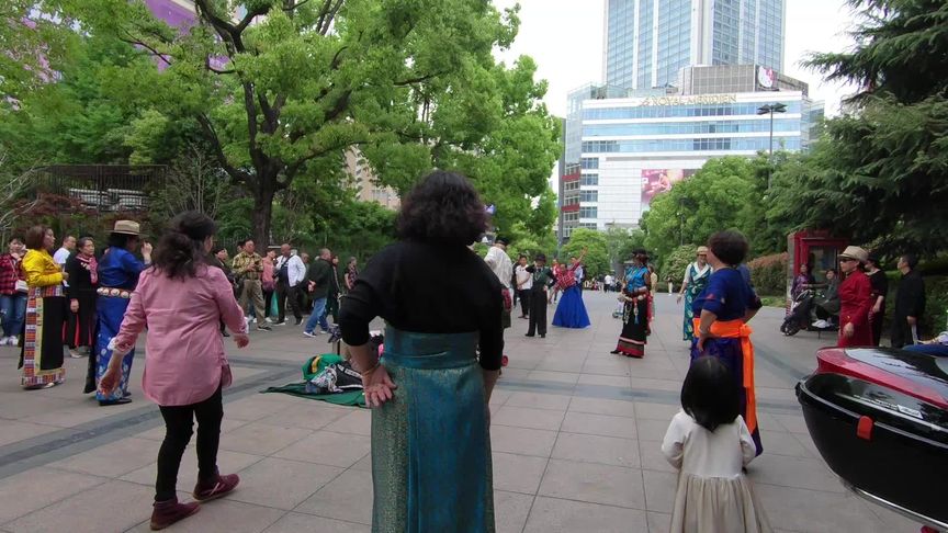 特辑6 上海人民广场少数民族街头艺术