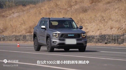 哈弗二代大狗刹车制动测试,最好成绩45.88米,还需要加强!