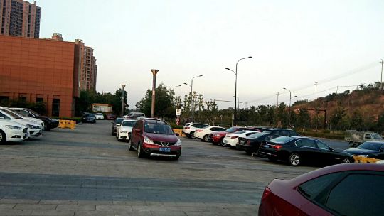 长三角“教育航母”――海亮教育集团