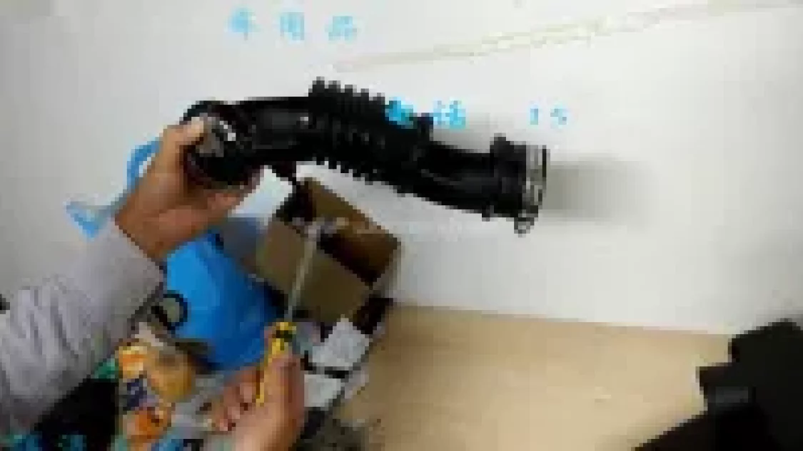 汽车涡轮增压节油器安装实拍2018.11.3