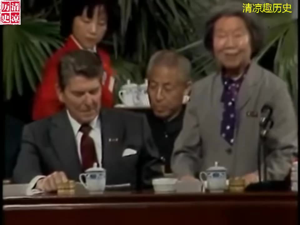中美蜜月期,1984年里根总统访华,在复旦大学演讲