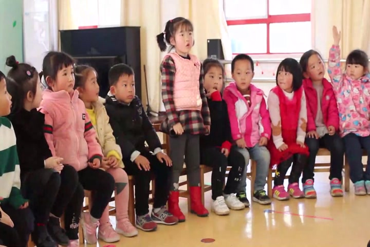 幼儿园中班健康《逃生大闯关》课堂实录优质课视频公开课教学视频